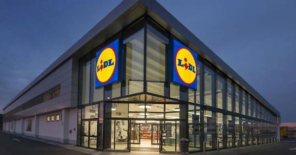 Assalto notturno alla Lidl del Villaggio Mosè: scatta l'allarme e i ...