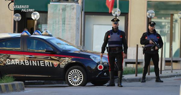 Palermo, incendio doloso distrugge mezzi di una ditta edile al Cep ...