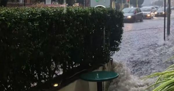 Alluvione a Mascali: strade come fiumi, molti disagi VIDEO - La Sicilia