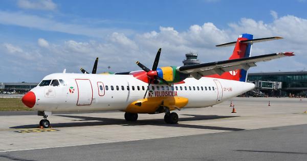 Problemi all'aereo Dat, atterraggio d'emergenza a Palermo - La Sicilia