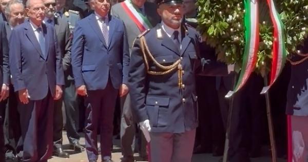 Omaggio ai caduti delle scorte con il ministro Piantedosi: medaglia al ...