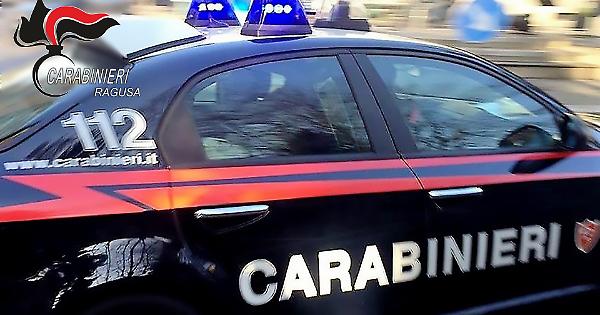 Modica, ruba più di mille euro all'interno di due librerie: finisce in ...
