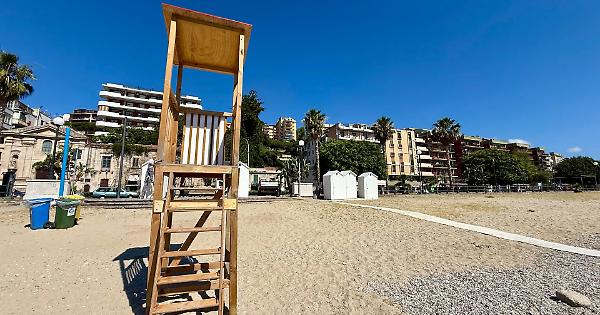 Rinasce la spiaggia del Ringo: lido comunale con cabine gratuite e ...