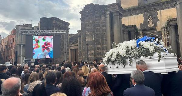 L’ultimo toccante saluto a Gerlando, “eroe di bontà” - La Sicilia