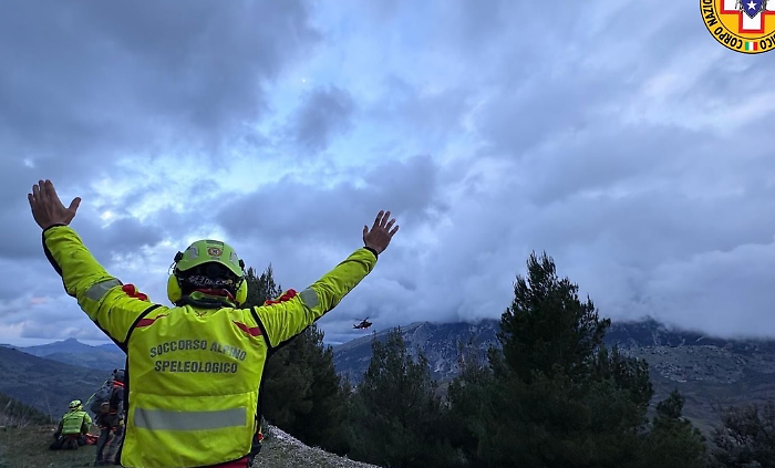 Turista disperso sul versante nord dell'Etna: ricerche vicino al ...